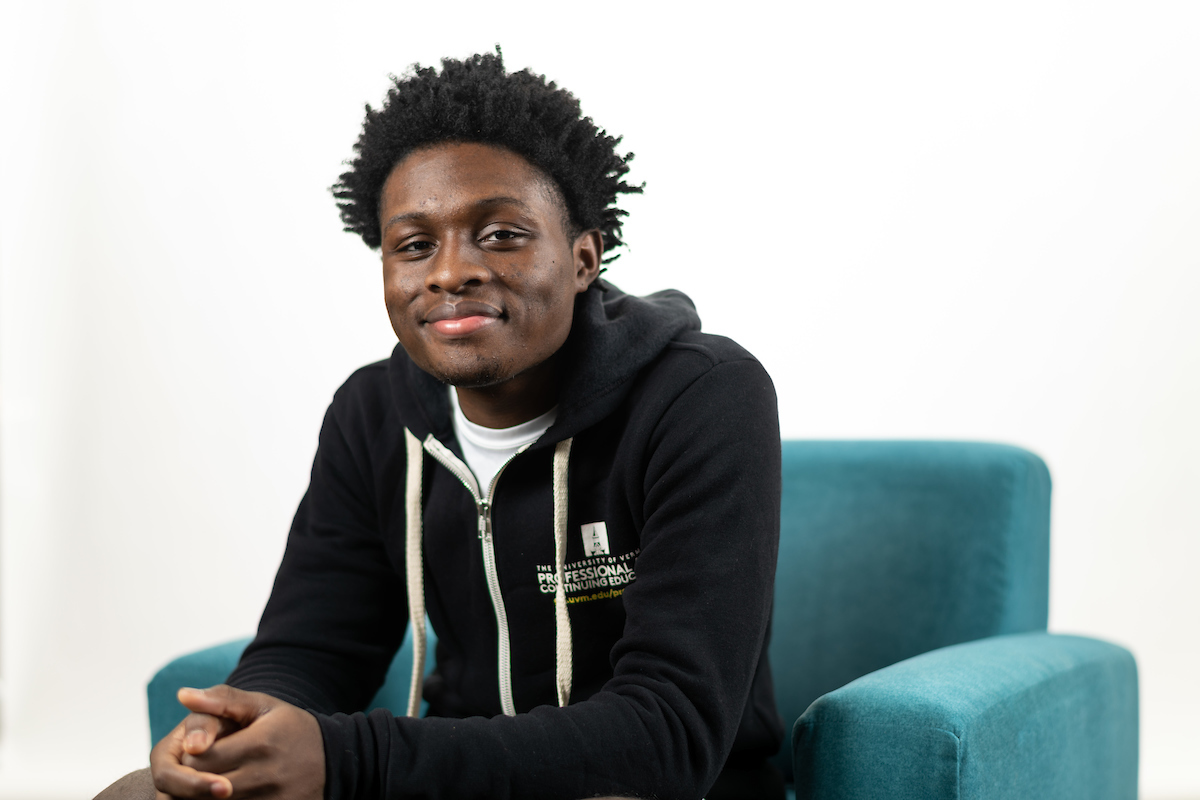 How Do Pre-College Programs Help Students in the College Admissions ...